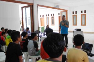 Extra Curricular Activity @Panti Asuhan Candra Naya - Bogor - EKTIZO Coding