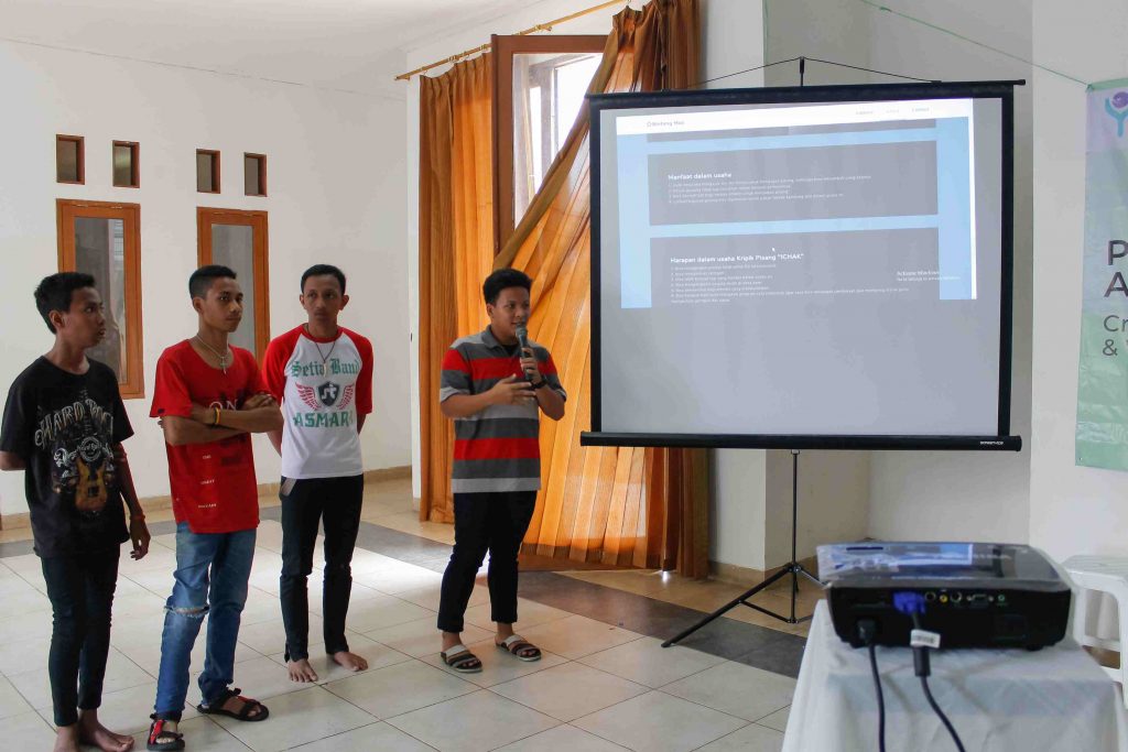 Extra Curricular Activity @Panti Asuhan Candra Naya - Bogor - EKTIZO Coding